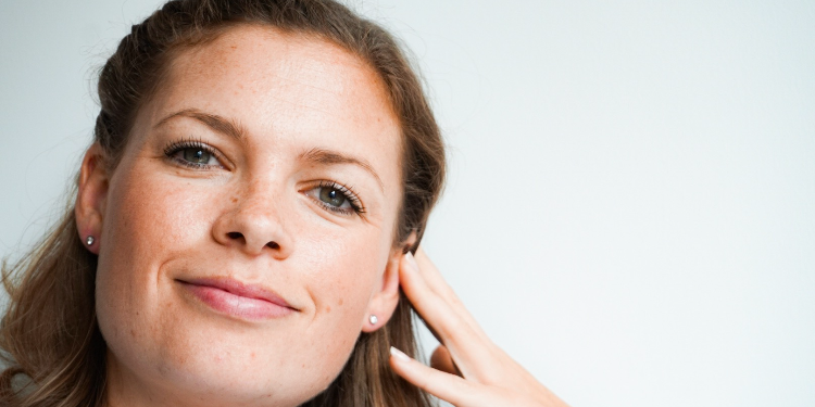 How does it feel to be a trailing spouse amid the pandemic?