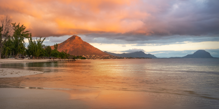 Discover the Western village of Flic-en-Flac, what to do in Flic-en-Flac