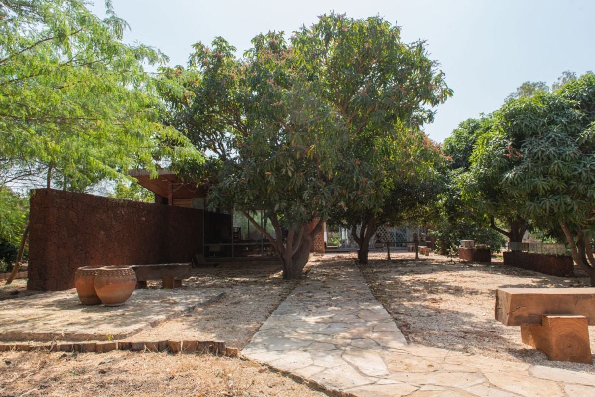 [yenne-sur-mer] maison pierres, 40min from dakar, Maison à louer à ...