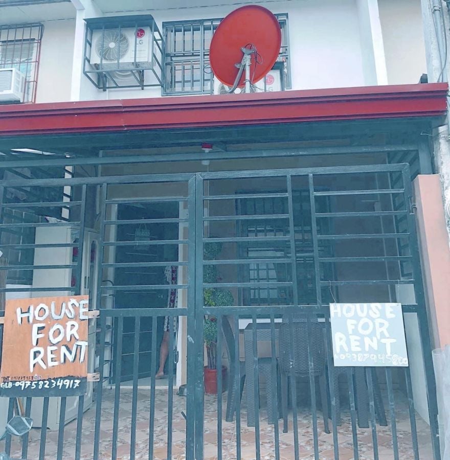 Deca clark townhouse 4 sale fully furnished clean title, House for sale ...