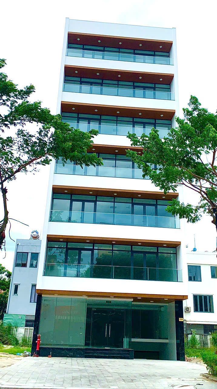 Office building for rent 7 floors, frontage Tran Hung Dao, near Dragon ...