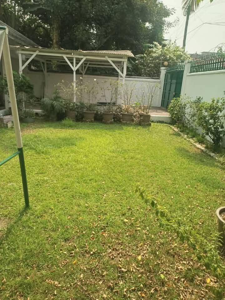 Tres belle villa à louer à Bonapriso Douala - Expat.com