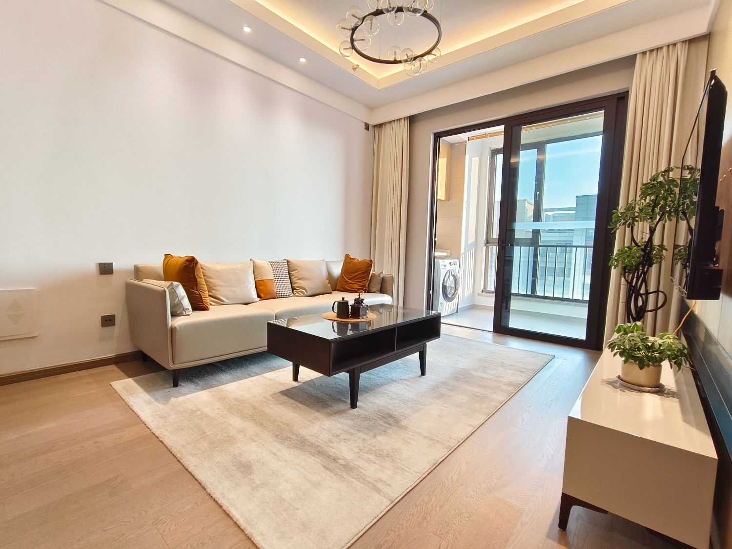 Fantastic！Service apartment Glory Mansion in SIP ,2rooms,2baths,80sqm ...