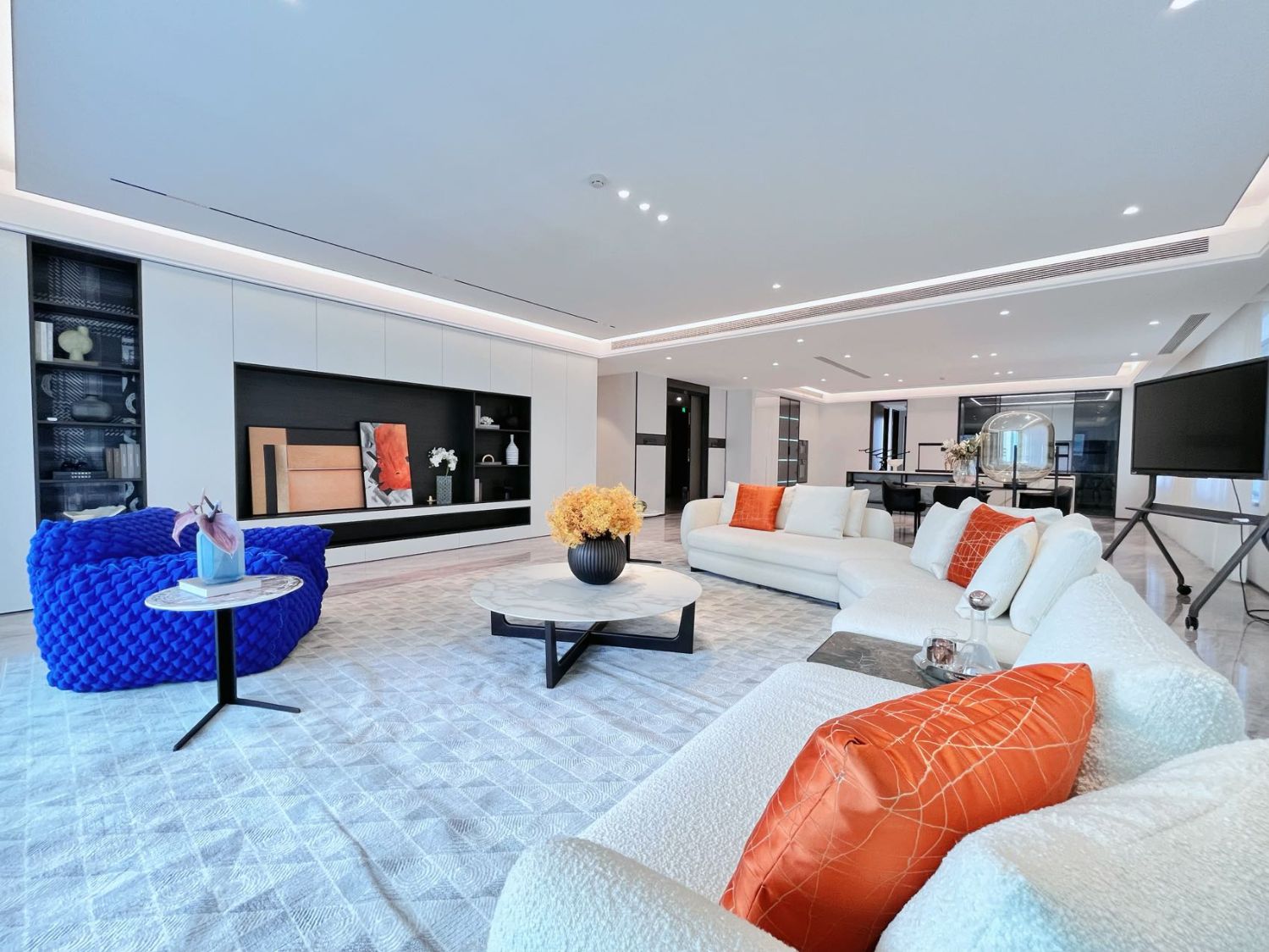 Amazing!! High-End house for expats to rent /5 bedrooms and 4 bathrooms ...