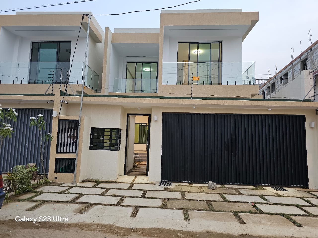 Vente d'un duplex de haut standing de 7 pièces + 2 indépendantes ...