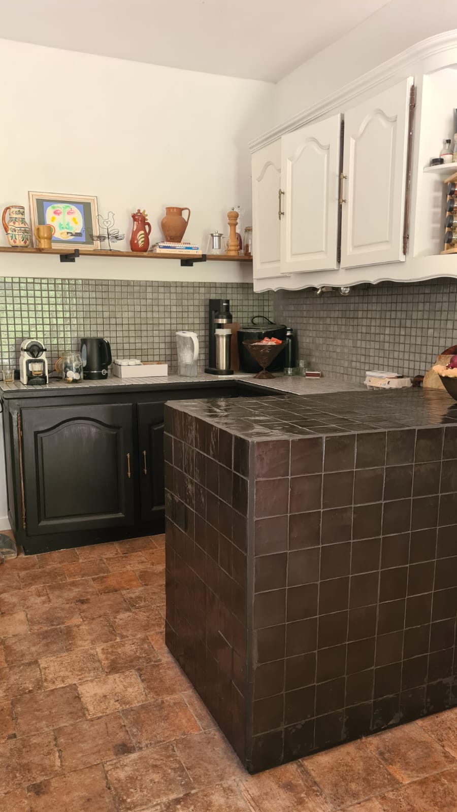 Character Family Home with Independent Studio, Pool & Jacuzzi – Orange ...