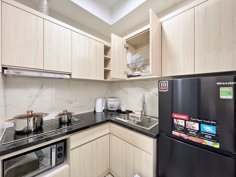 Nice, bright studio apartment in Duong Buoi street, Ba Dinh district ...